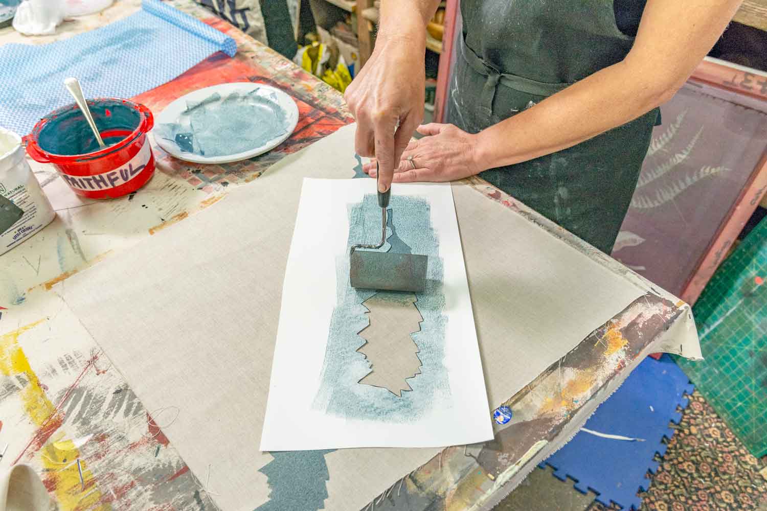 How to hand-print fabric | Better Homes and Gardens