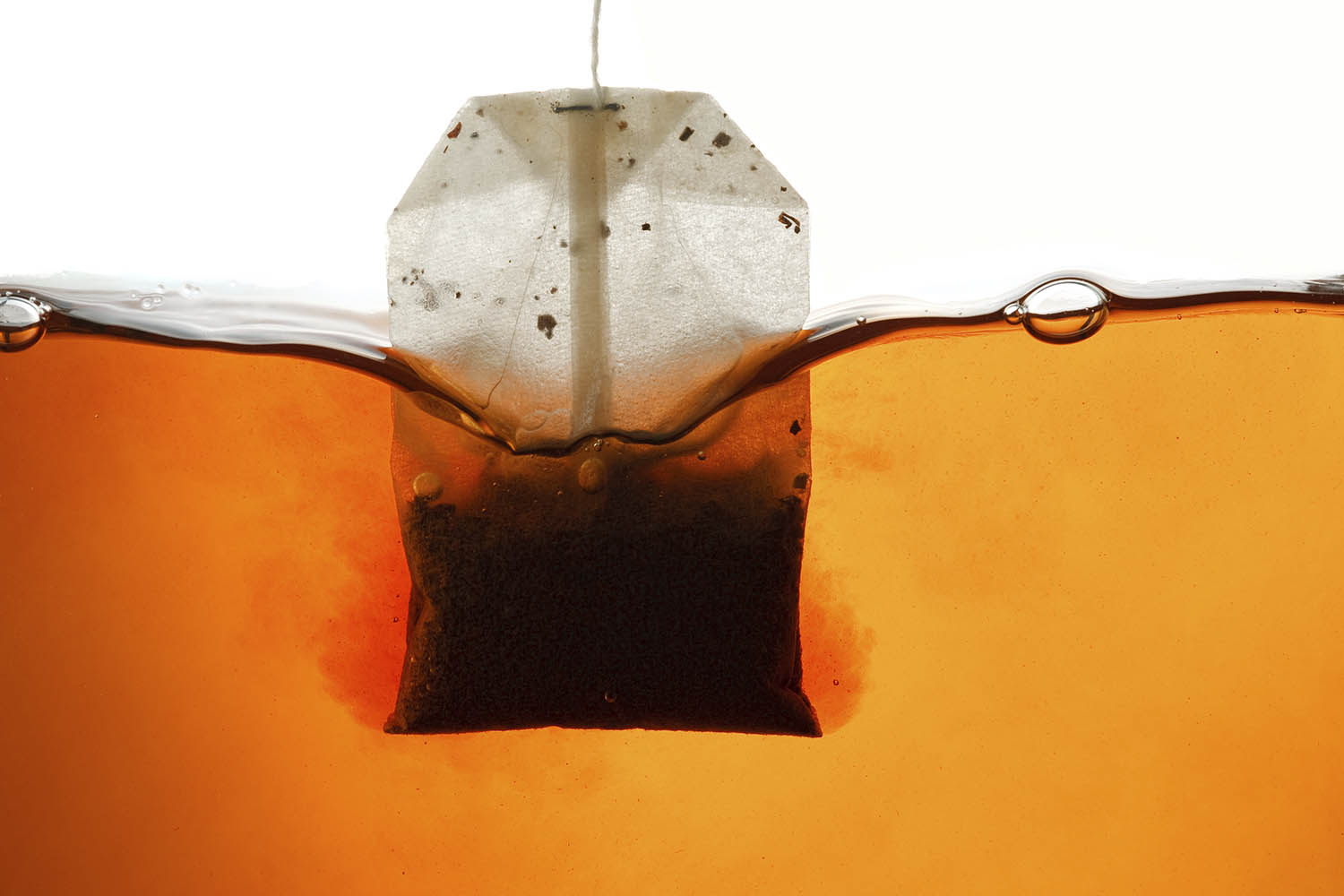 6 ways to reuse old teabags and tea leaves | Better Homes and Gardens