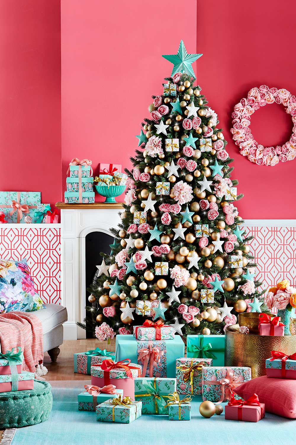 9 gorgeous colour palettes for your Christmas tree | Better Homes and ...