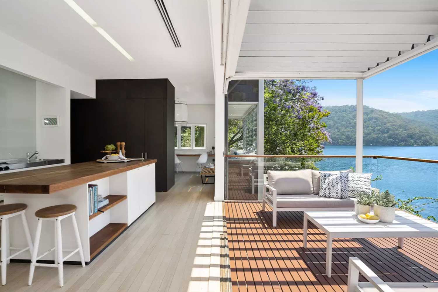 See inside Cate Blanchett's secret hideaway on the Hawkesbury | Better ...