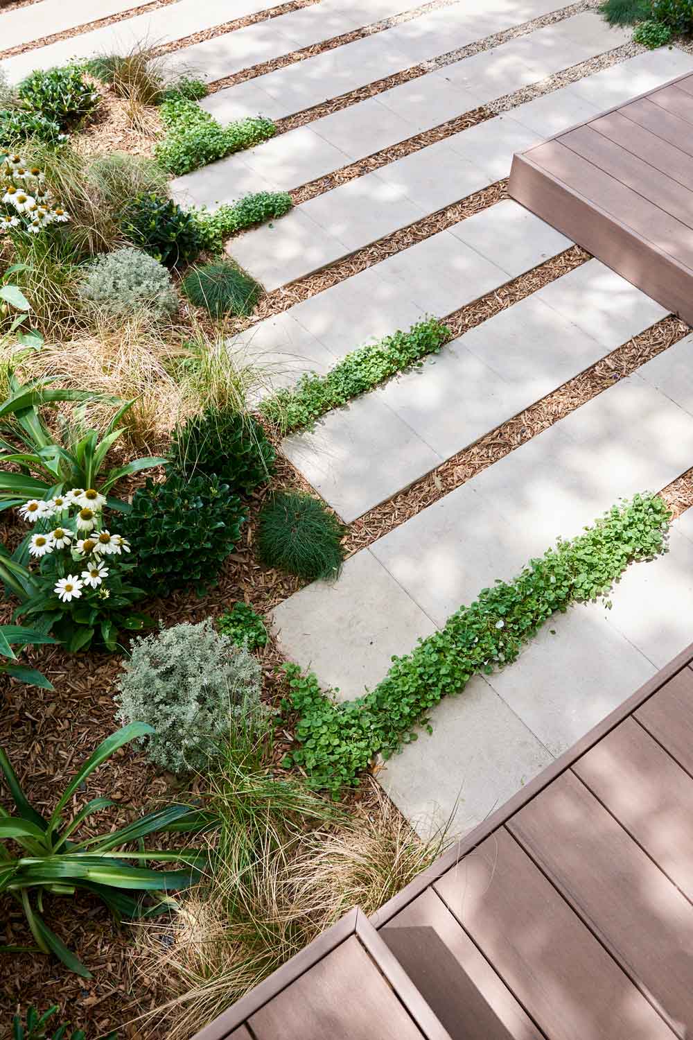How to build a stepped deck | Better Homes and Gardens