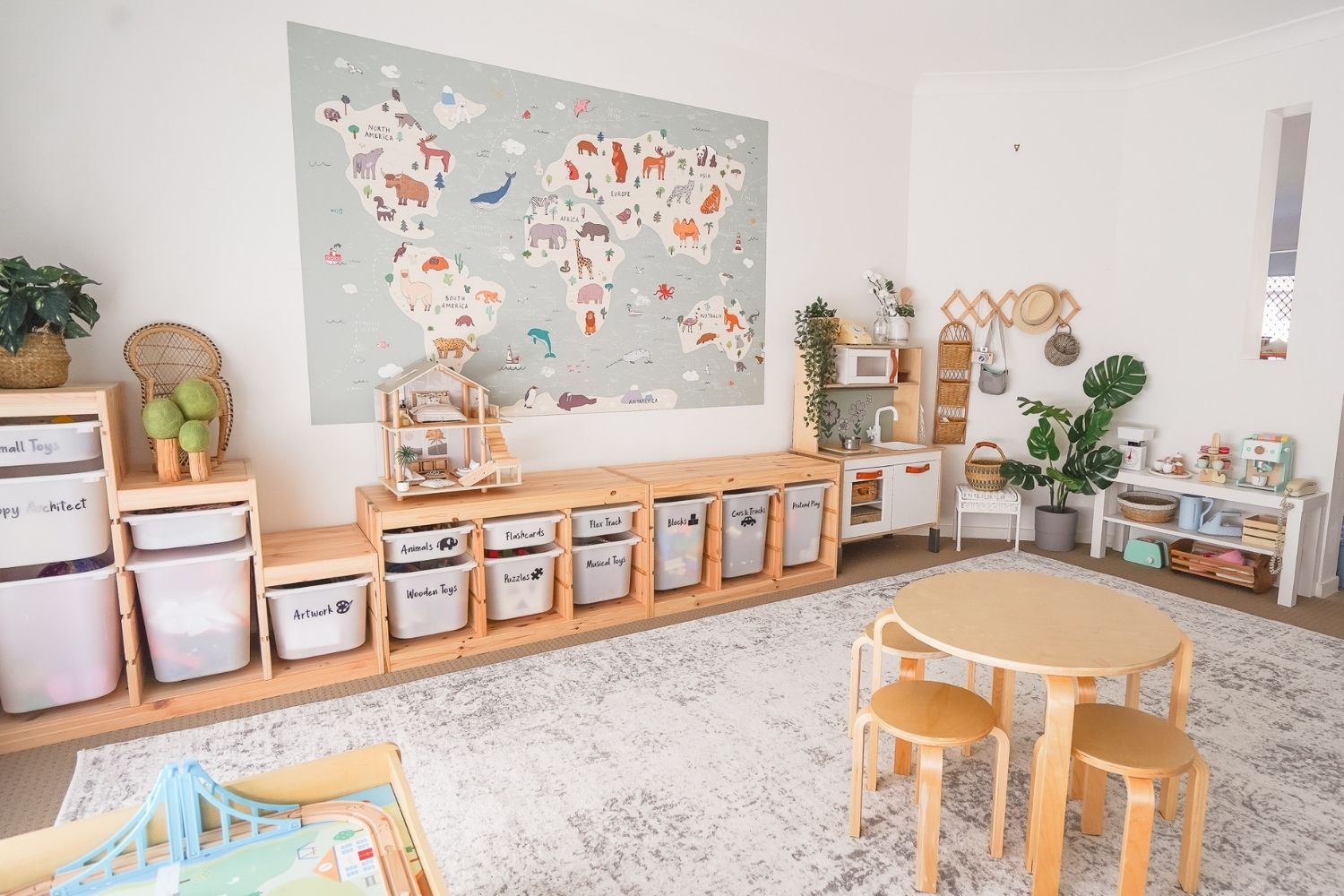 Reader reno: A calm and creative playroom that's easy to keep tidy ...
