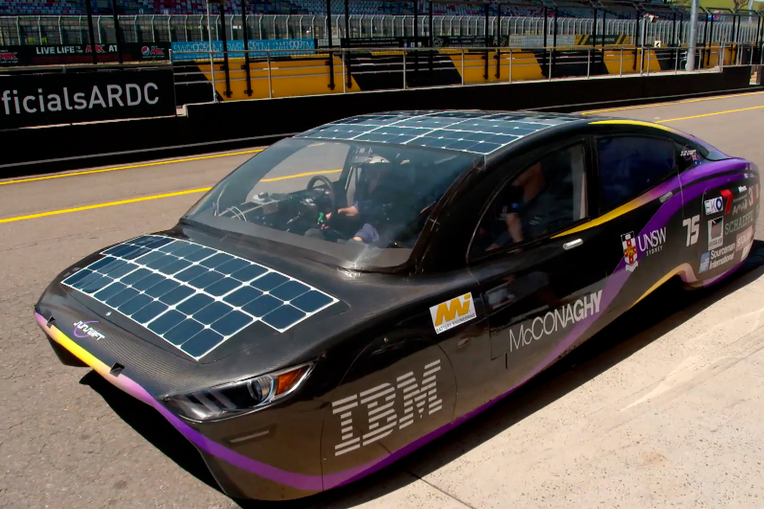 How solar-powered vehicles work | Better Homes and Gardens