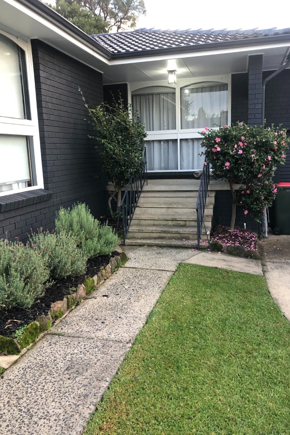 How to spray paint a brick home exterior | Better Homes and Gardens