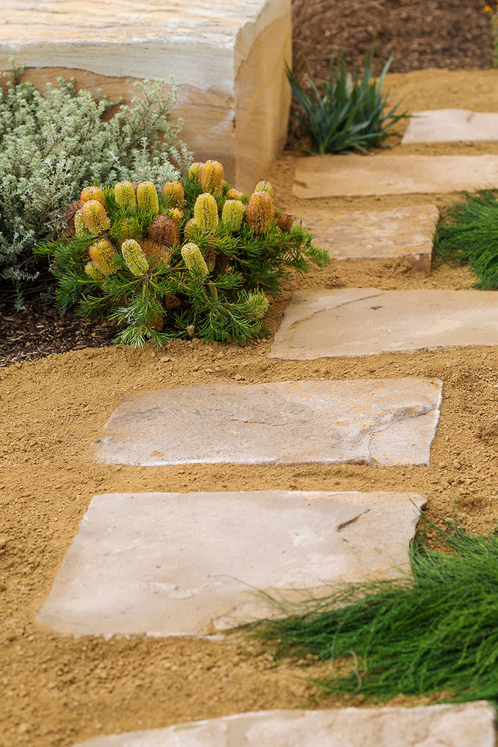 How to make a sandstone garden path | Better Homes and Gardens