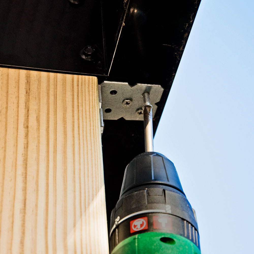 How to build a deck screen | Better Homes and Gardens