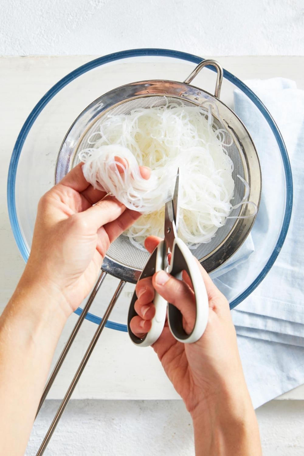 Rice paper rolls recipe Recipe | Better Homes and Gardens