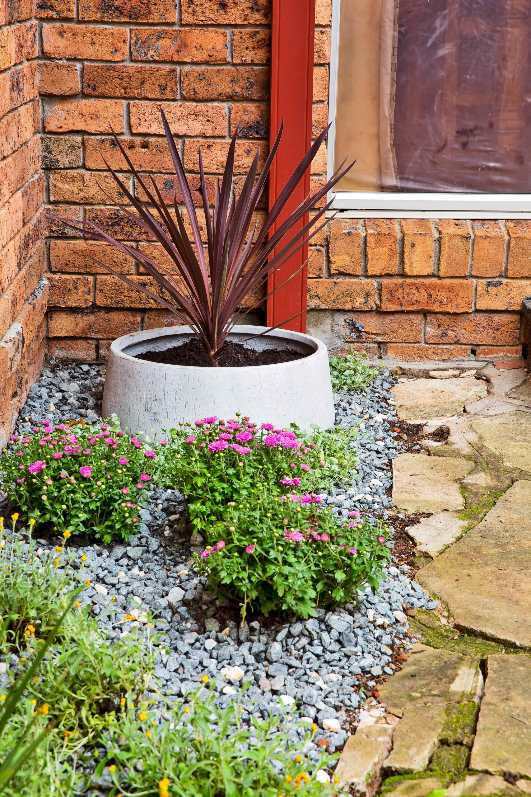 Everything you need to know about mulch to amp up your garden | Better ...