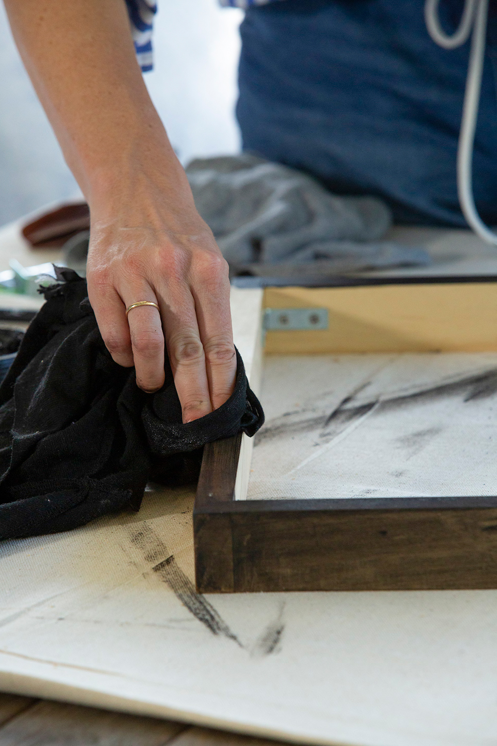 How to make textured art | Better Homes and Gardens