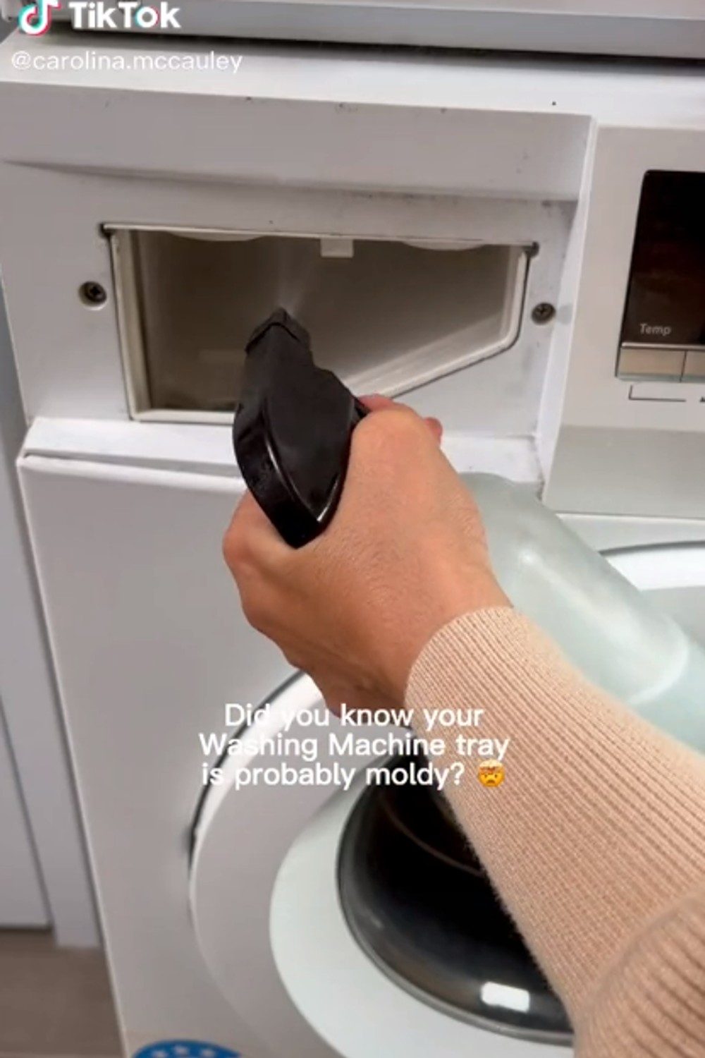 Unlikely spot mould is growing in your washing machine | Better Homes ...