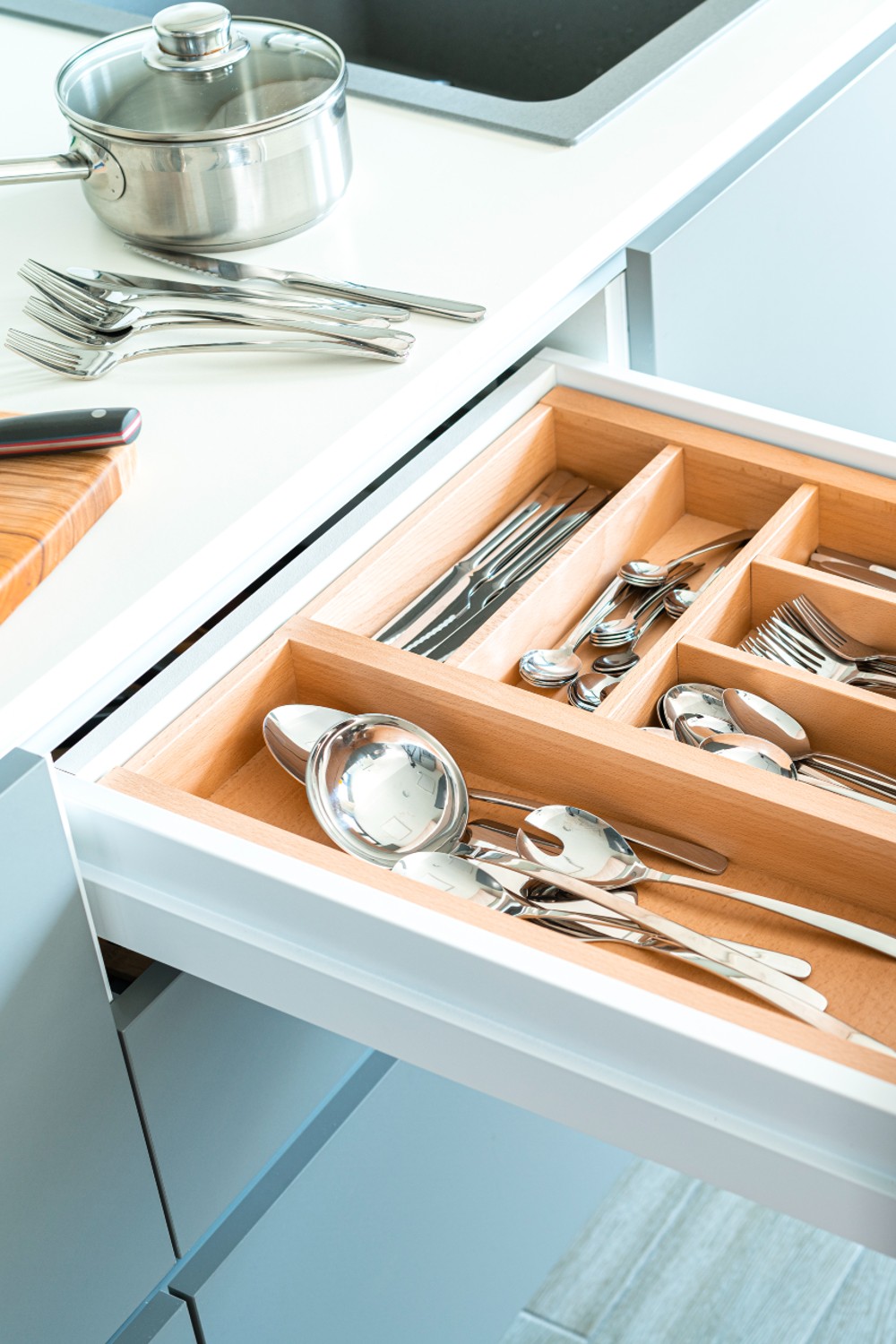 Storage hack will make you want to rearrange your cutlery drawer ...