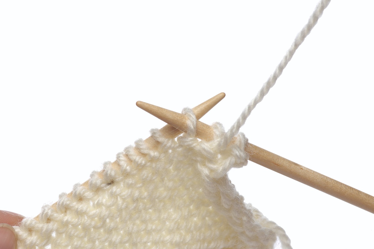 How to purl stitch: knitting for beginners | Better Homes and Gardens