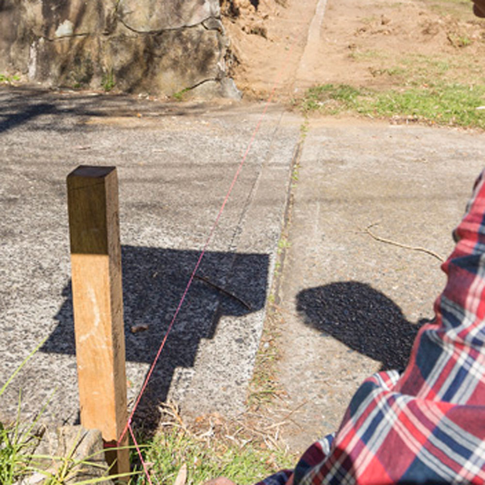 How to build a stacked sandstone wall | Better Homes and Gardens