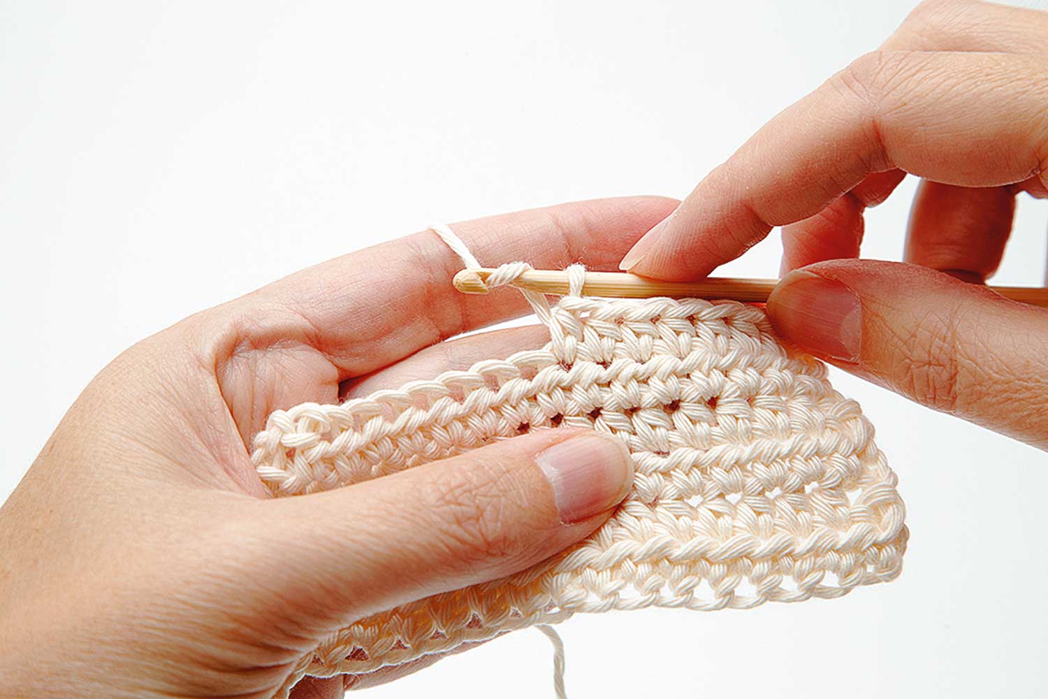 How To Half Treble Crochet (HTR) UK: A Step-by-Step Guide | Better ...