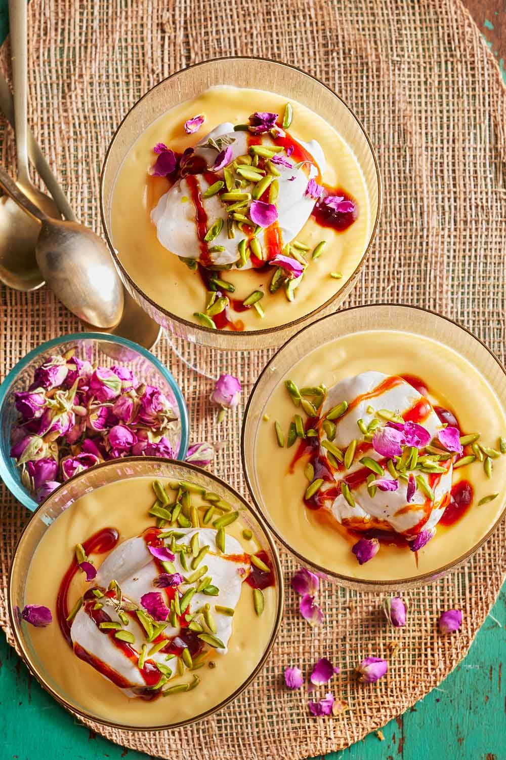 Snow Eggs Dessert Recipe: Classic, Simple and Delicious Recipe | Better ...