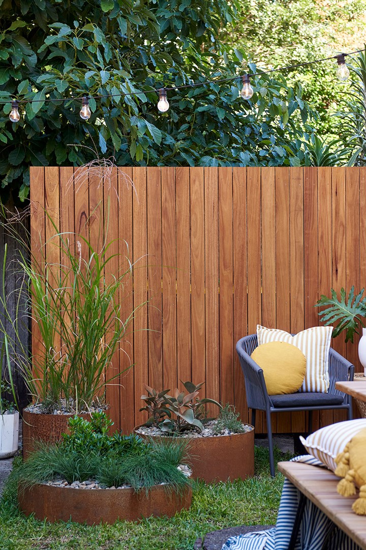 9 Garden Screening Ideas And How-To Guides | Better Homes and Gardens