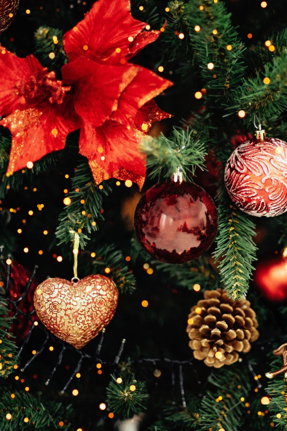 6 Christmas Tree Themes | Better Homes and Gardens