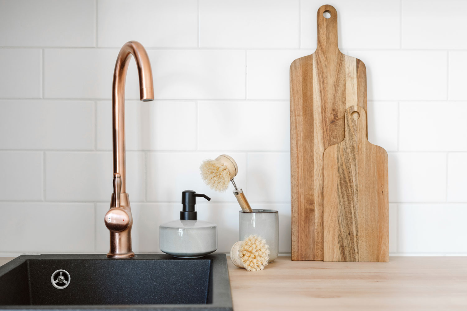 The best chopping board storage options to free up space in your ...