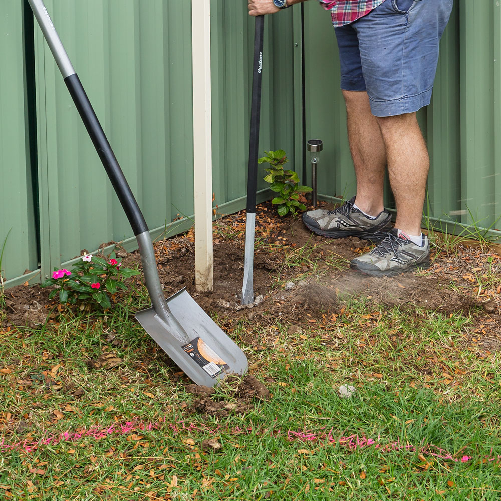 Paving alternative: How to make a gravel path | Better Homes and Gardens
