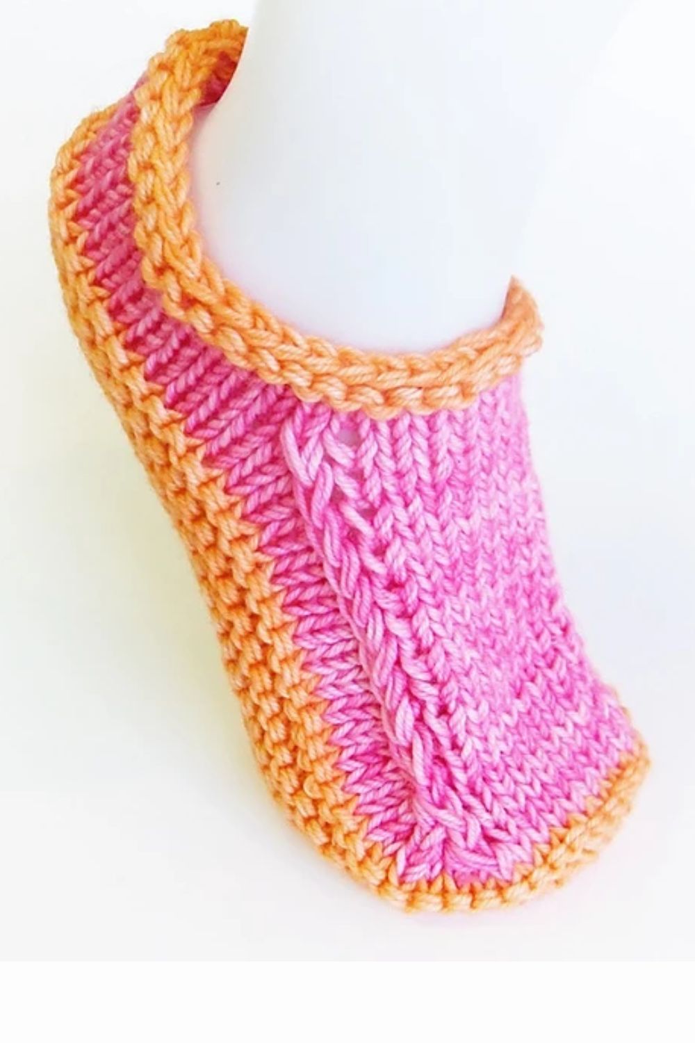 6 Free and Easy Knitted Slipper Patterns You Can Download Right Now ...