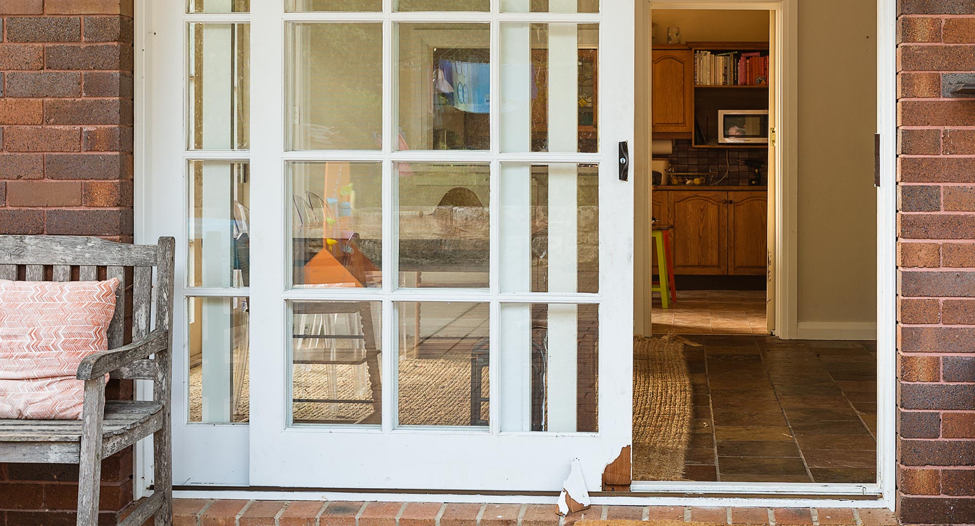 How to fix a split sliding door | Better Homes and Gardens