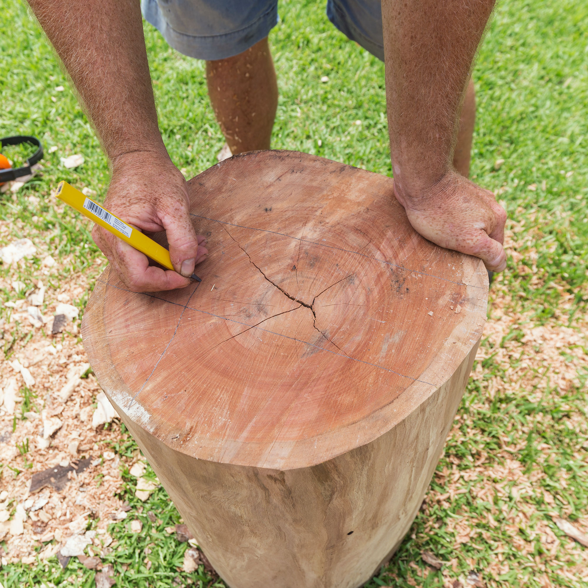 Craft some cute burnt log stools for your outdoor setting | Better ...